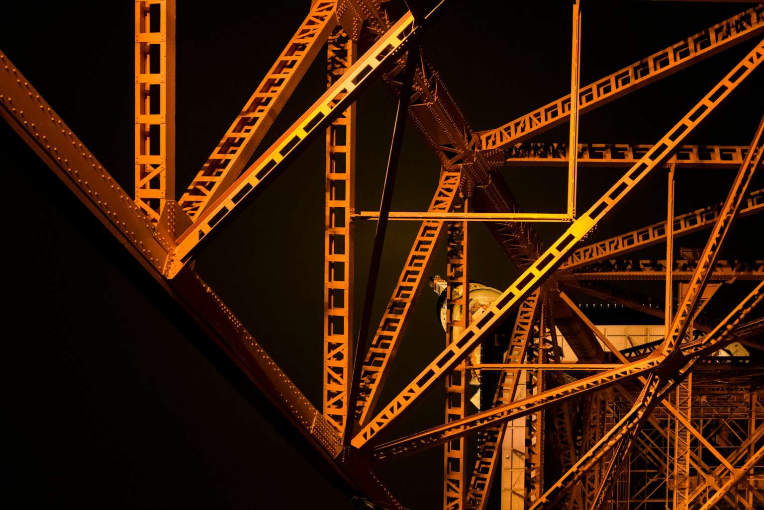 When and Why to Use Threaded Rods in Structural Engineering - Scaling ...